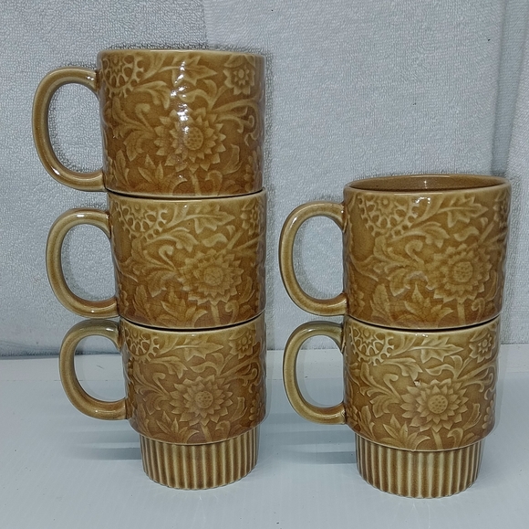 Japan | Kitchen | Vintage Japan Honey Gold Floral Mugs 5 97s Retro ...